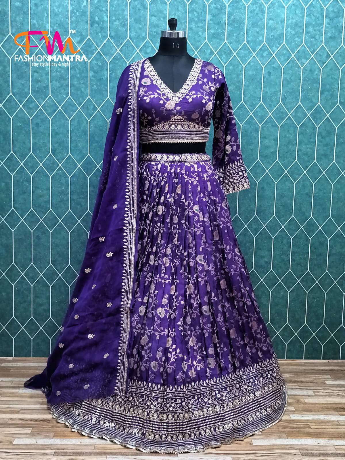 Regal Zari Embellished Lehenga Set: A Majestic Display of Opulence